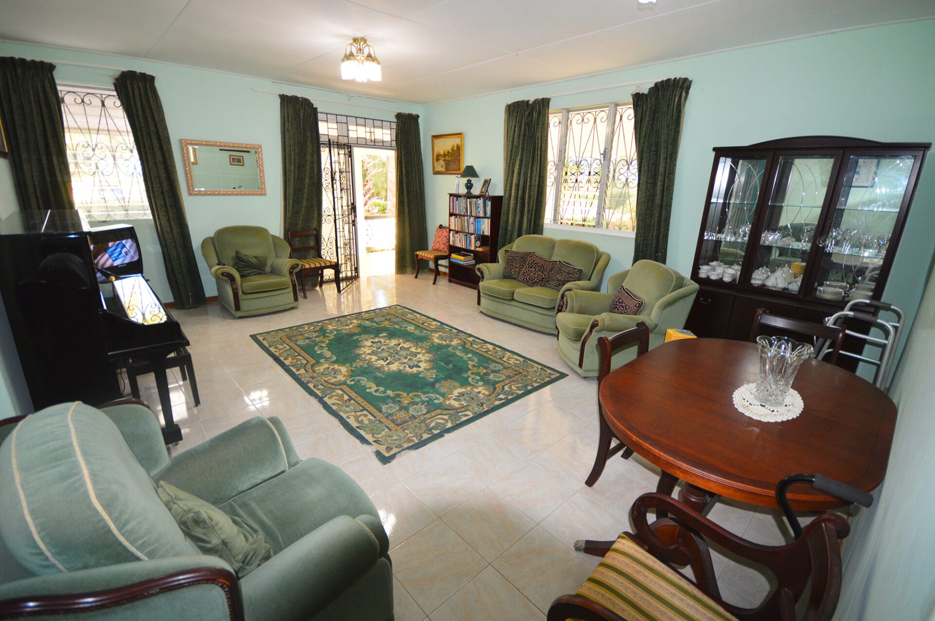 Old Chancery Lane 55 *UNDER OFFER* – Coombes & Co Real Estate